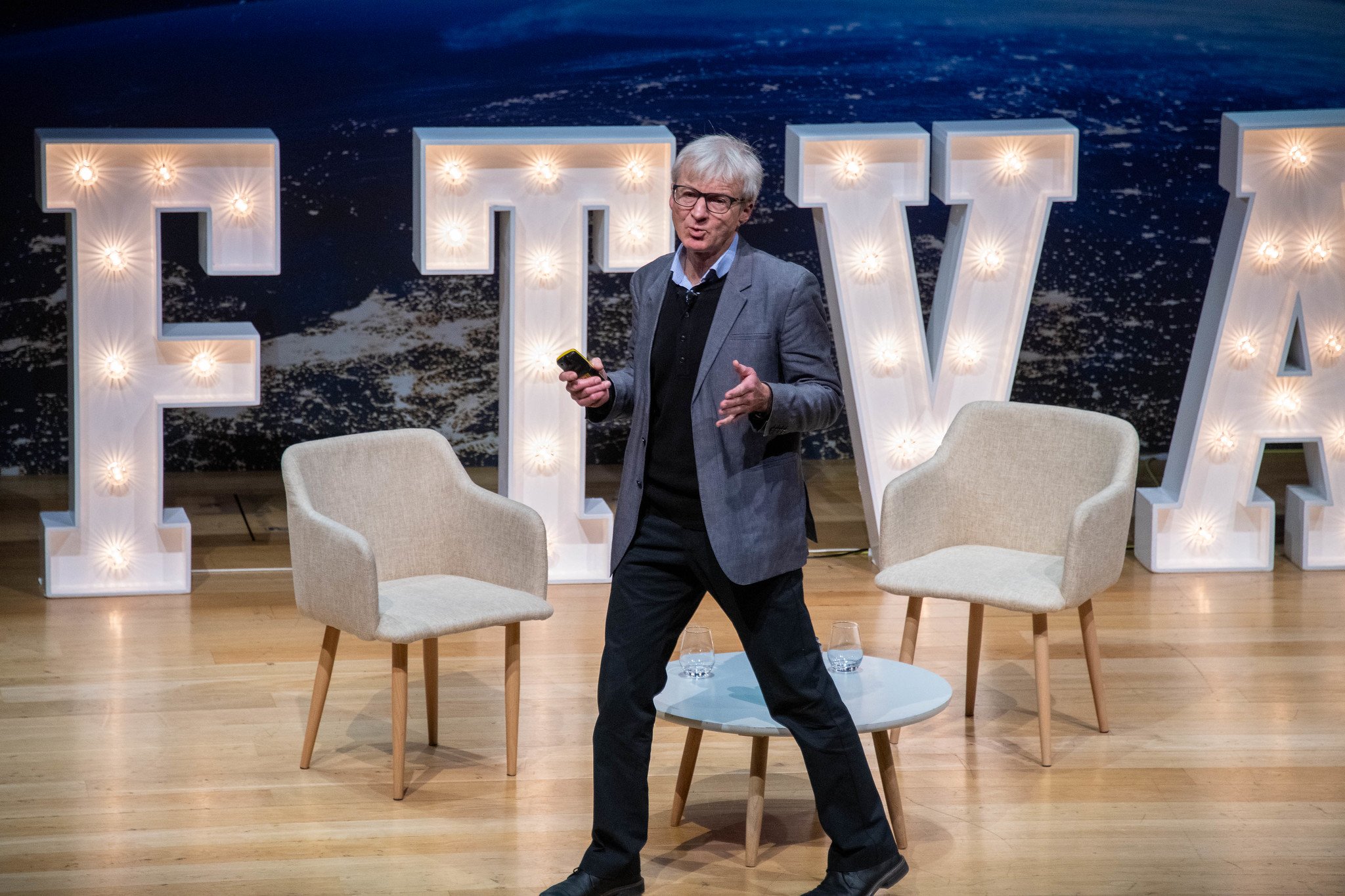 The Future of TV Advertising Global 2024 | Winactie & 30% korting ...